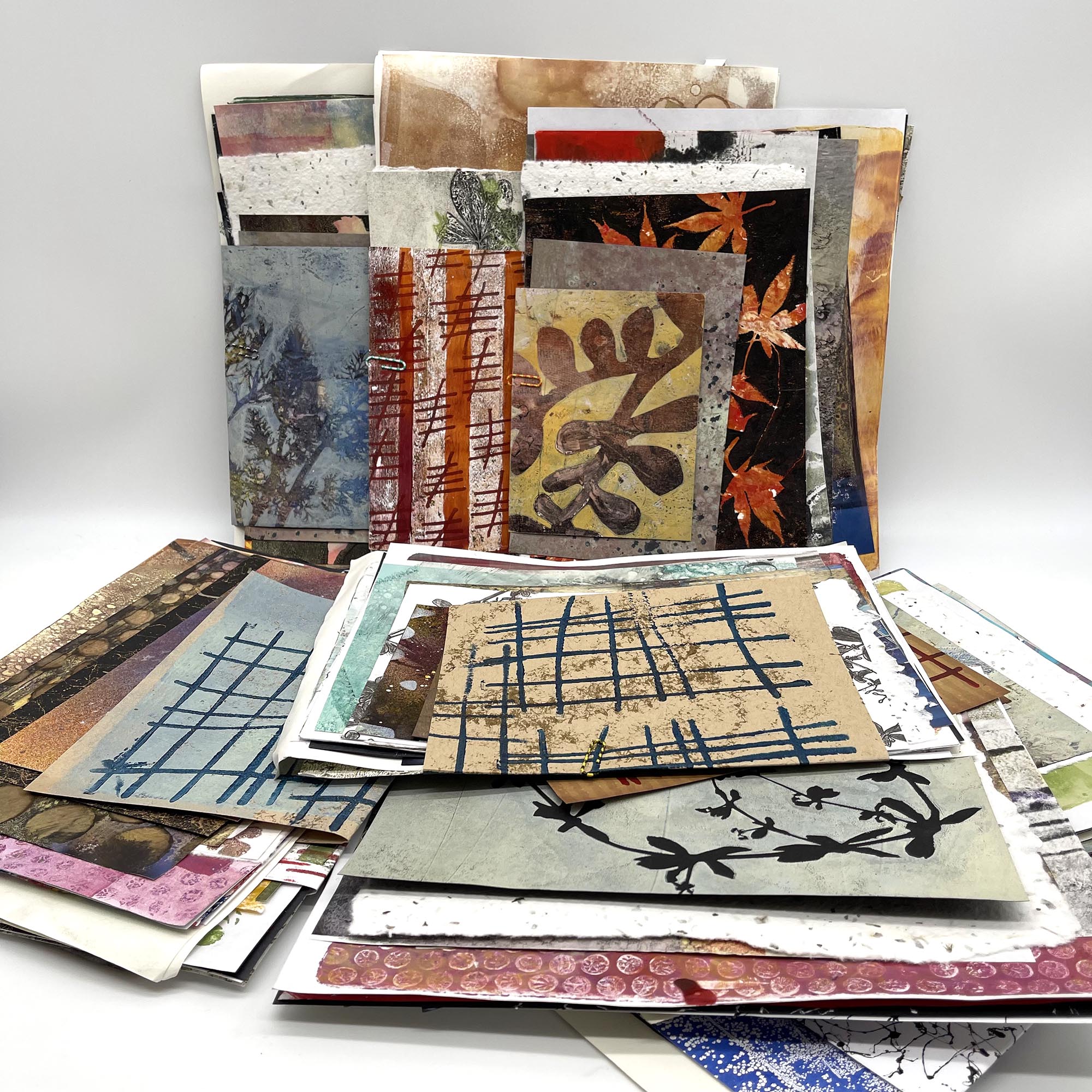 ARTY PAPERS | LIMITED | Random Assortment Surprise Pack of Varied ...