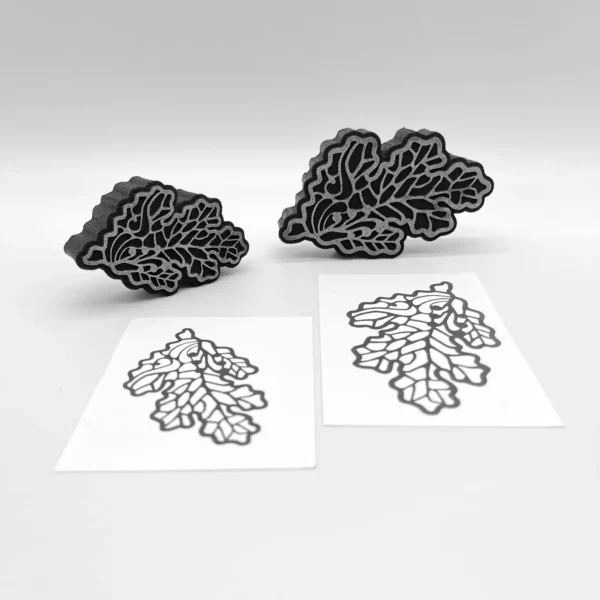 Funky Oak Leaf Foam Stamp Artist Tools - PM Artist Studio